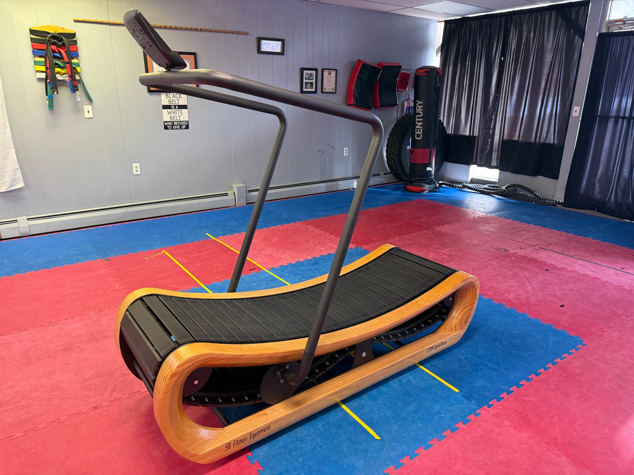 SB Fitness CT850 SprintMaxx Self Generated Cherry Wood Curved Treadmil ...
